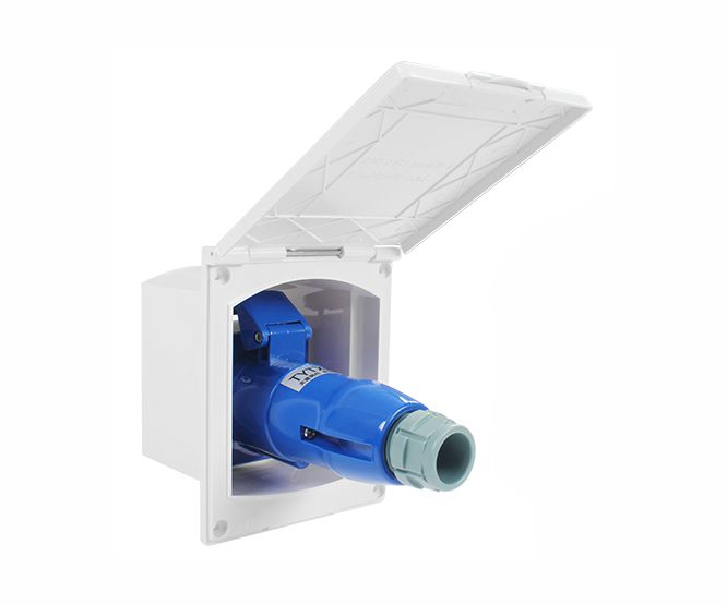 240697 - CARAVAN PLUG & SOCKET SET 3P 16A 230VAC CEE17