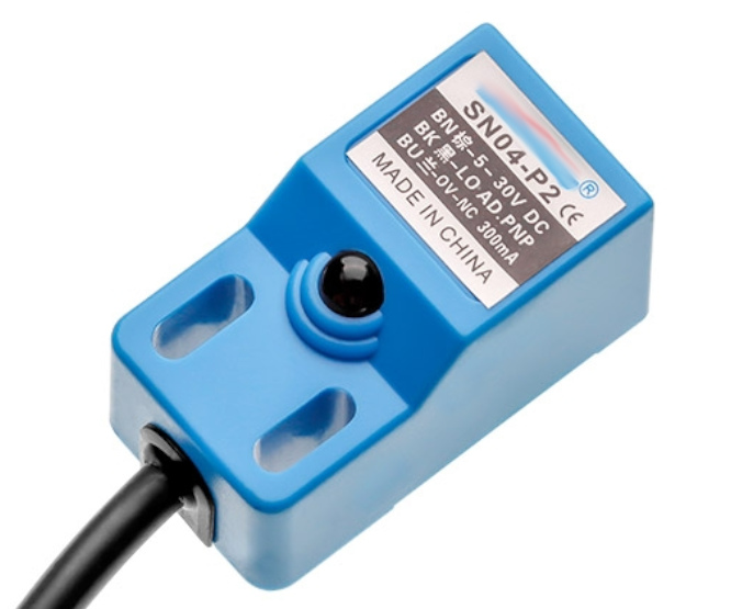 SN04-P2 - PNP PROXIMITY SWITCH / SENSOR 4mm N.C 3-WIRE BLUE